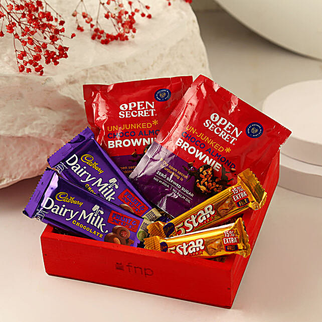 Sweet Love Goodies Hamper argentina | Gift Sweet Love Goodies Hamper- FNP