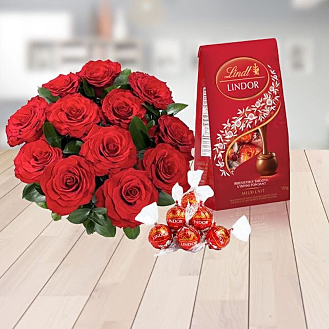 Lindor and Red Roses canada | Gift Lindor and Red Roses- FNP