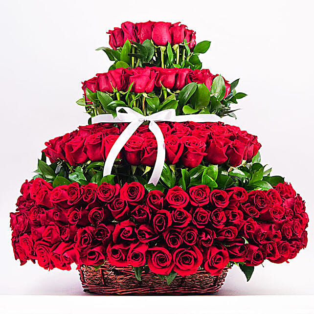 Basket Of 400 Roses Glory egypt | Gift Basket Of 400 Roses Glory- FNP