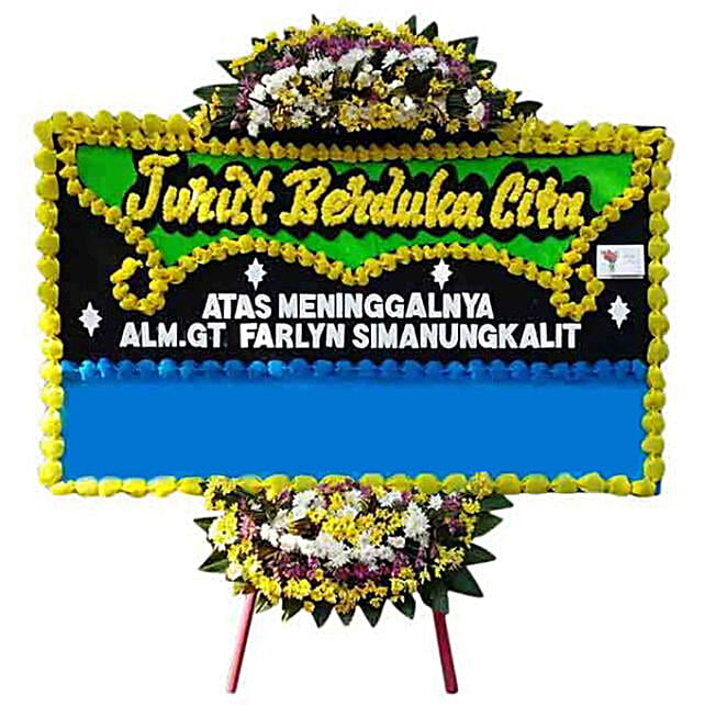 Stunning Flower Board Arrangement indonesia | Gift Stunning Flower ...