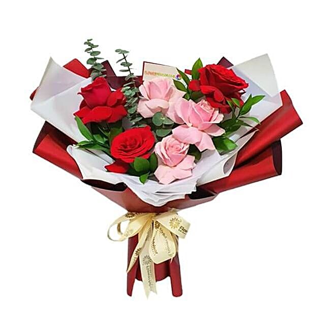 Hand Bouquet with 3 Red Roses 3 Pink Roses and Silver Dollar indonesia ...