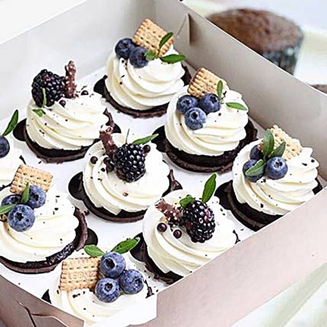 Chocolate Cupcakes kuwait | Gift Chocolate Cupcakes- FNP
