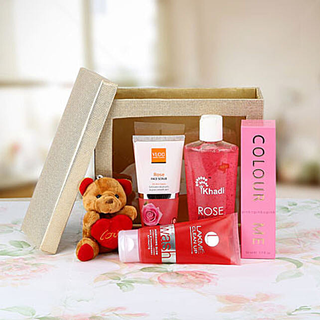 Buy/Send Feel Special Hamper By FNP Online- FNP