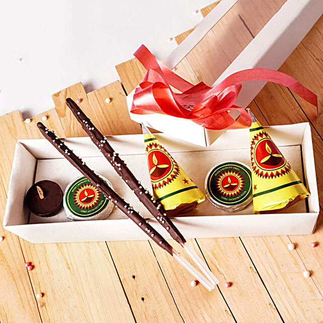 Buy/Send Diwali Crackers Chocolate Box 7 pcs Online- FNP