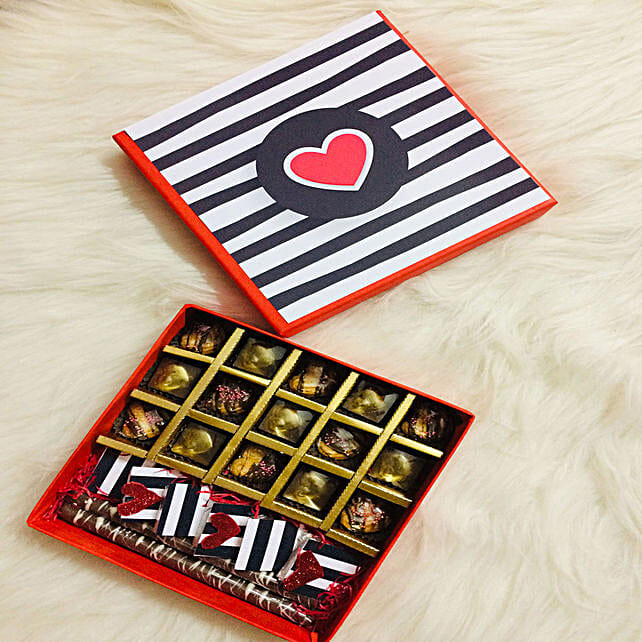 Buy/Send Chocolate Cookie Red Heart Box Online- FNP