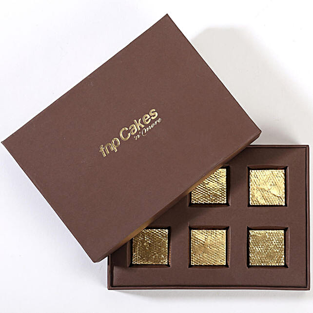 Buy/Send 6 Square Chocolates in FNP Signature Box Online- FNP