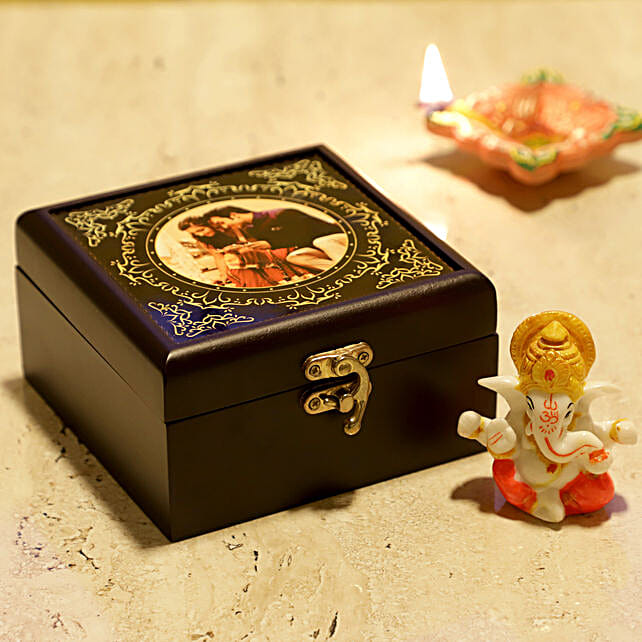 Buy/Send Personalised Diwali Wish Box With Ganesha Idol Online- FNP