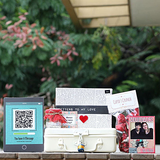 Buy/Send Secret Box of Gifts Online- FNP