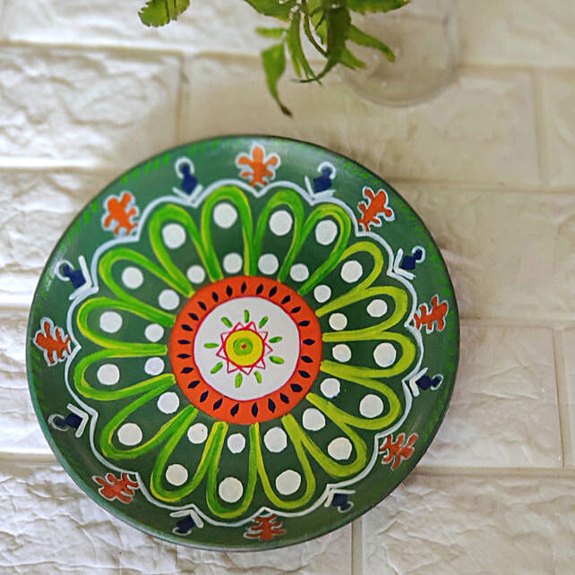 Buy/Send Saawan Wall Plate Online- FNP