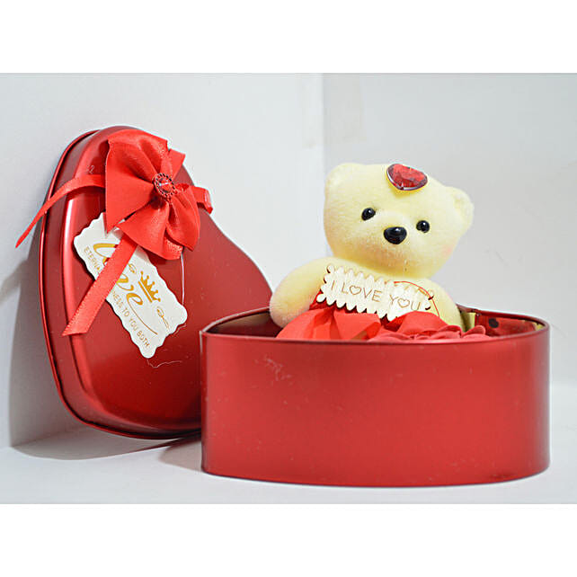 Buy/Send Teddy Heart Box Online- FNP