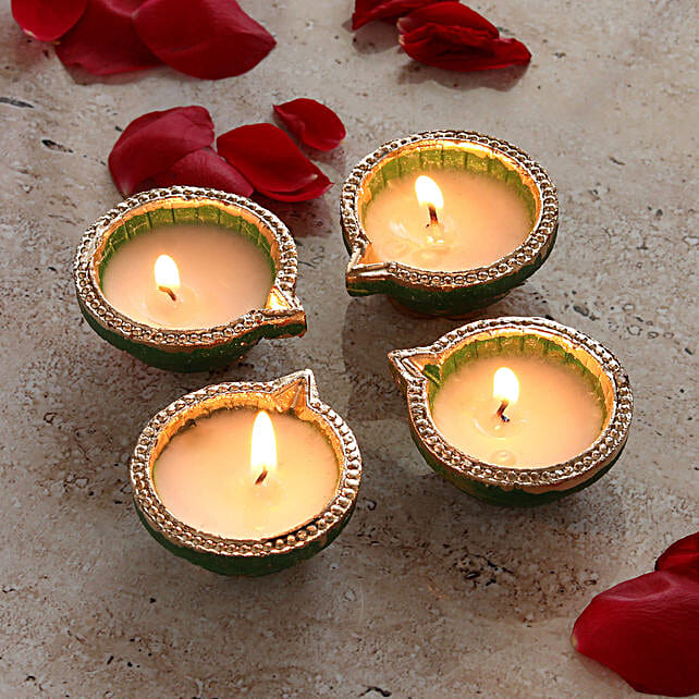 Buy/Send Hand Painted Festive Diyas- Set of 4 Online- FNP
