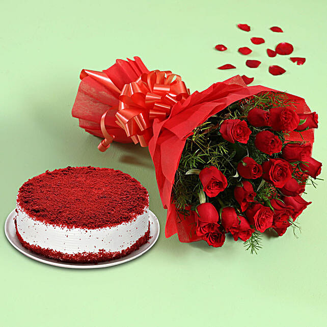 Buy/Send Lavish Red Roses & Red Velvet Cake Online- FNP
