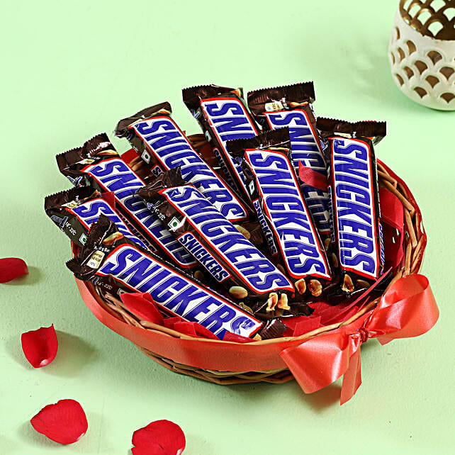 Buy/Send Snickers Peanut Bars Basket Online- FNP