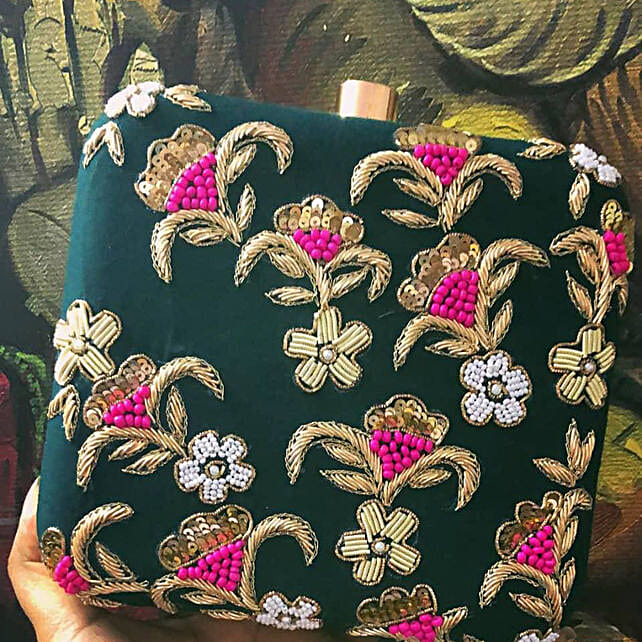 Buy/Send Fancy Clutch 6 X 6 cms Online- FNP