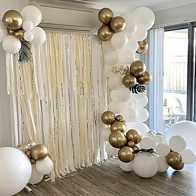 Buy/Send Classy Backdrop Online- FNP