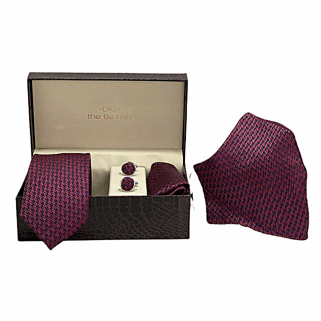 Buy/Send Magenta Zig Zag Pattern Necktie Combo Online- FNP