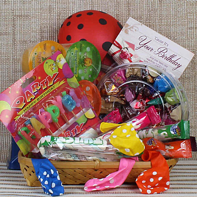 Buy/Send Premium Chocolatey Birthday Hamper Online- FNP
