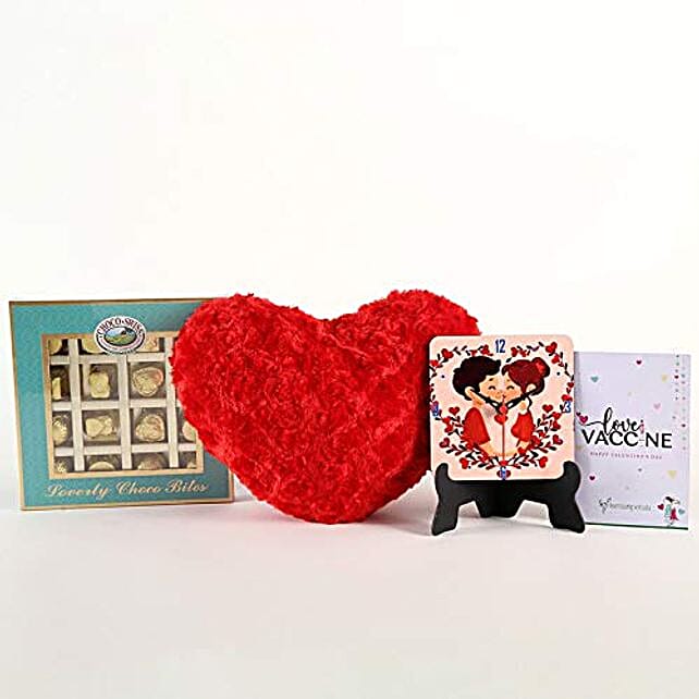 Buy/Send cushion sugar nil chocolates couple clock Online- FNP