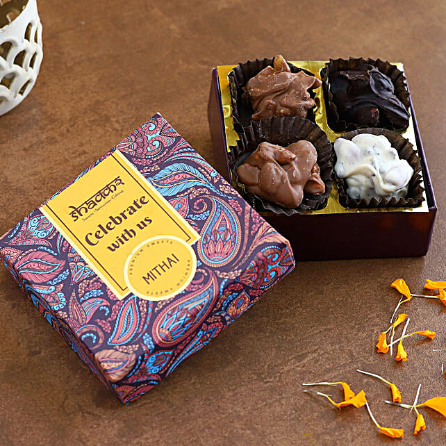 Buy/Send Assorted Chocolate Rocher Box Online- FNP