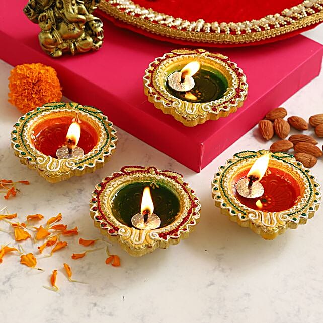 Buy/Send Set Of 4 Traditional Terracotta Diyas Online- FNP