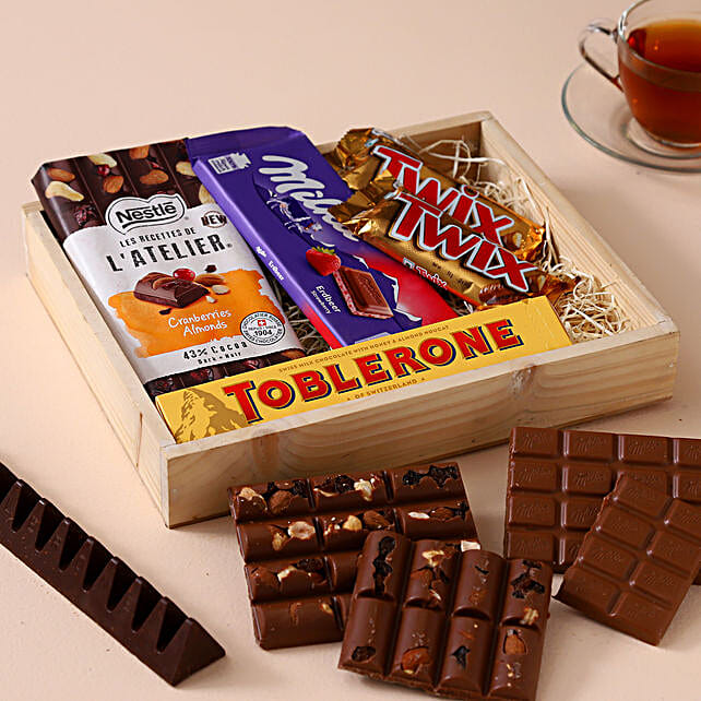 Buy/Send Premium Imported Chocolates Tray Online- FNP
