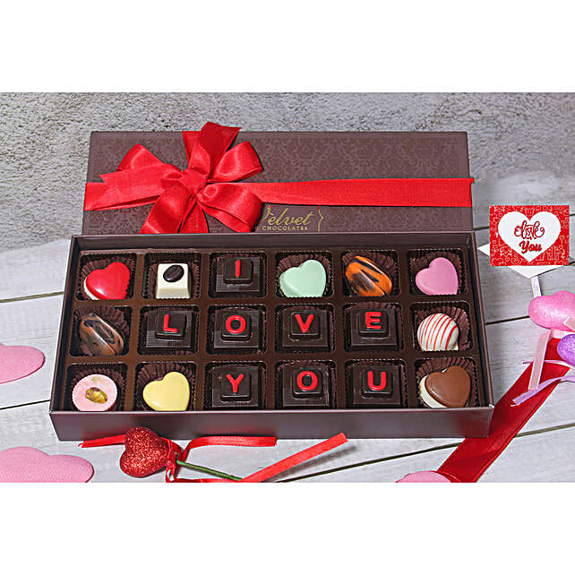 Buy/Send Love Choco Box Online- FNP