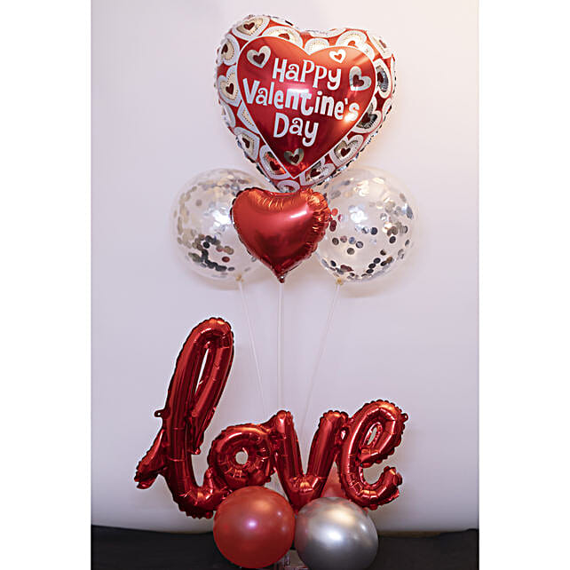 Buy/Send Valentine Stand Bouquet Online- FNP