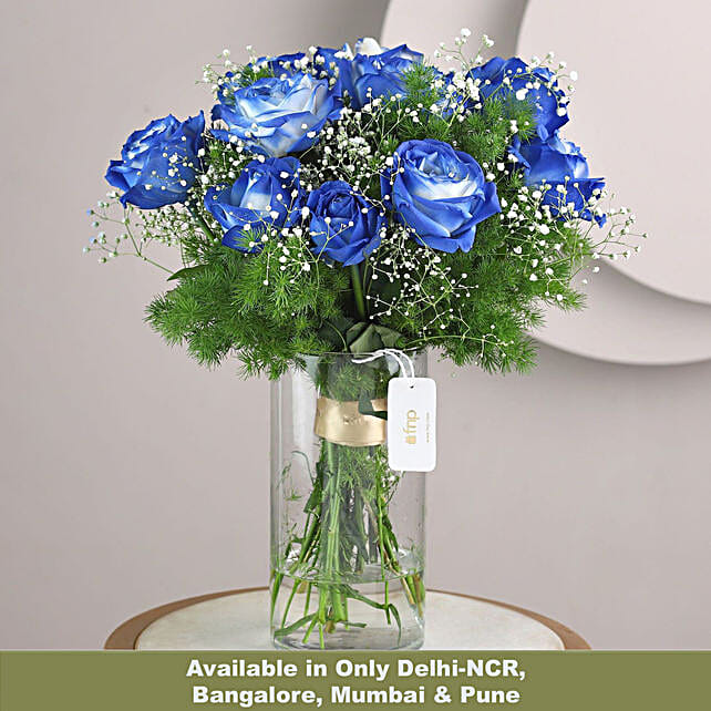 Buy/Send Blue Spray Roses Cylindrical Vase Online- Ferns N Petals