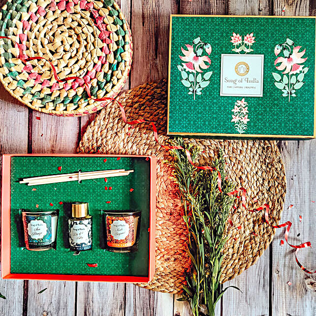 Buy/Send Sea Green Reed Diffuser Kit Online- FNP