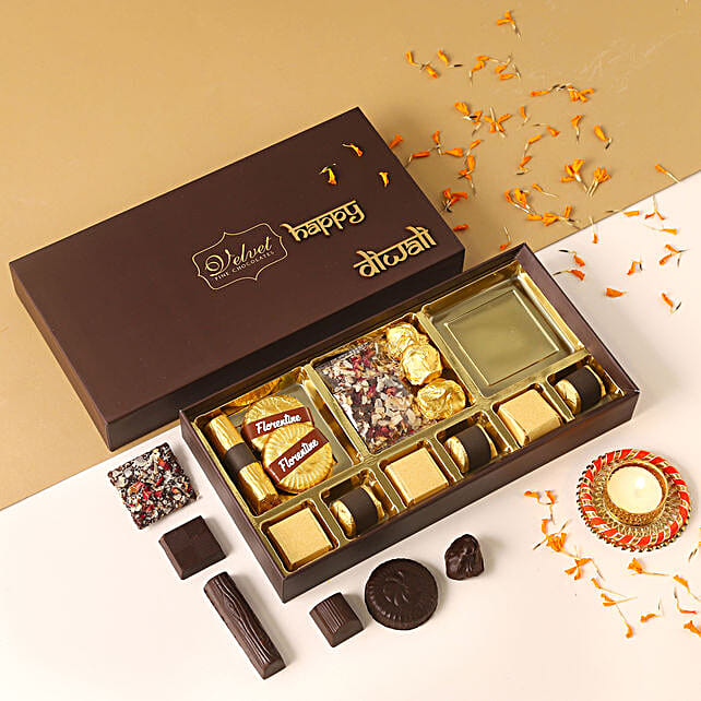 Buy/Send Diwali Choco Delight Box Online- FNP