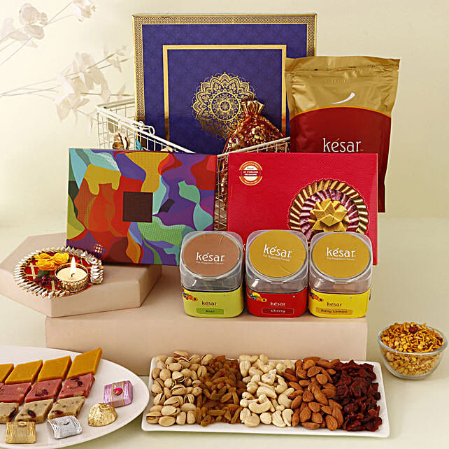 Buy/Send Victorian White Big Basket Hamper Online- FNP