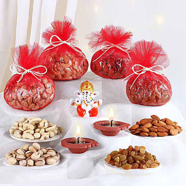 Buy/Send Festive Packs Online- FNP