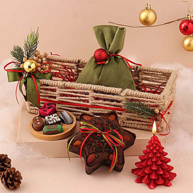 Buy/Send Shakkar Little Christmas Cheer Basket Online- FNP