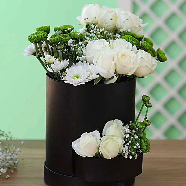 Buy/Send White Roses in Round Box Online- FNP