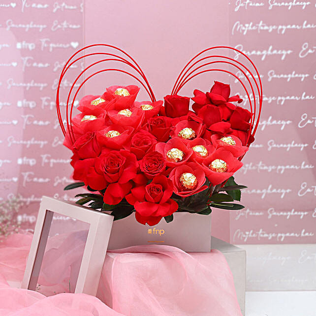 Buy/Send Sweet Love Rose & Chocolate Combo Online- FNP
