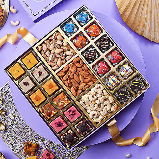 Buy/Send Fruit Fudge & Dry Fruits Gift Pack Online- FNP