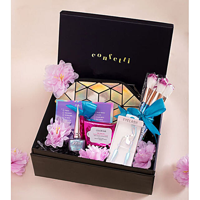 Buy/Send Wake Up & Makeup Gift Hamper Online- FNP