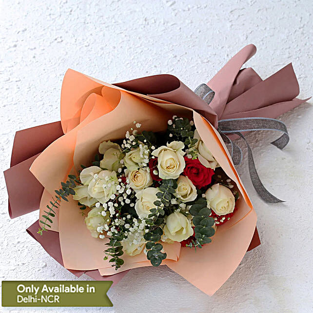 Buy/Send Beautifully Tied White & Red Roses Bouquet Online- FNP