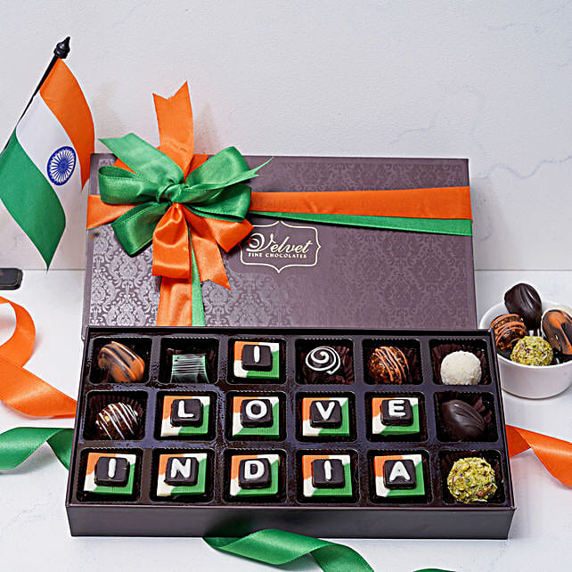 Buy/Send Independence Day Special Chocolate Box Online- FNP