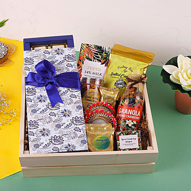 Buy/Send Velvet Fine Diwali Happiness Crate Hamper Online- FNP