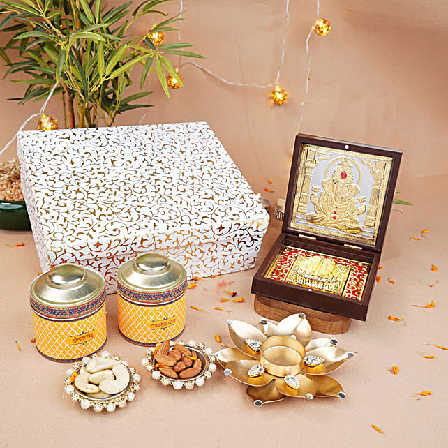 Buy/Send Ganesha Divine Box Online- FNP