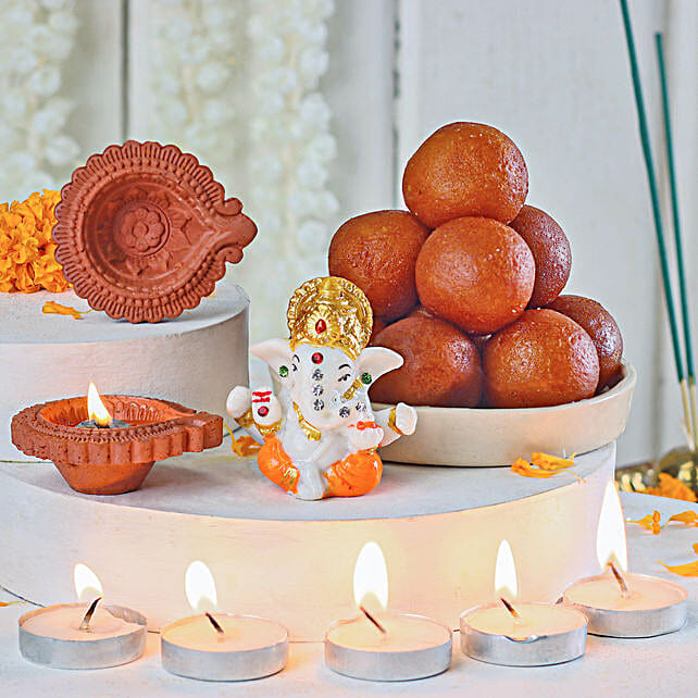 Buy/Send Divine Sweets & Ganesh Idol Combo Online- FNP
