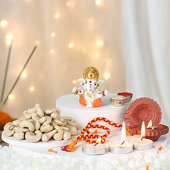 Buy/Send Festive Gift Pack Online- FNP