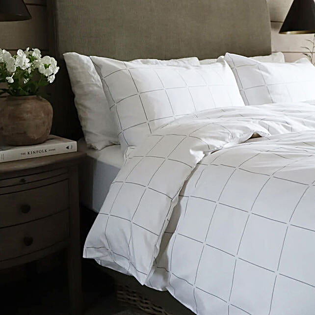Buy/Send Minimal Design Cotton Bedsheet Set Online- FNP