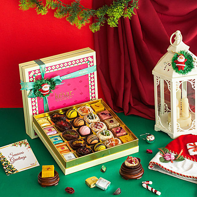Buy/Send Handcrafted Christmas Sweetness Box Online- FNP