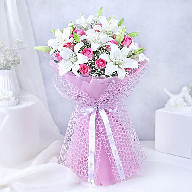 Buy/Send Delicate Beauty Floral Bouquet Online- FNP