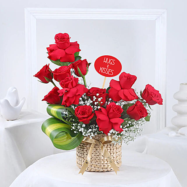 Buy/Send Velvet Roses Online- FNP