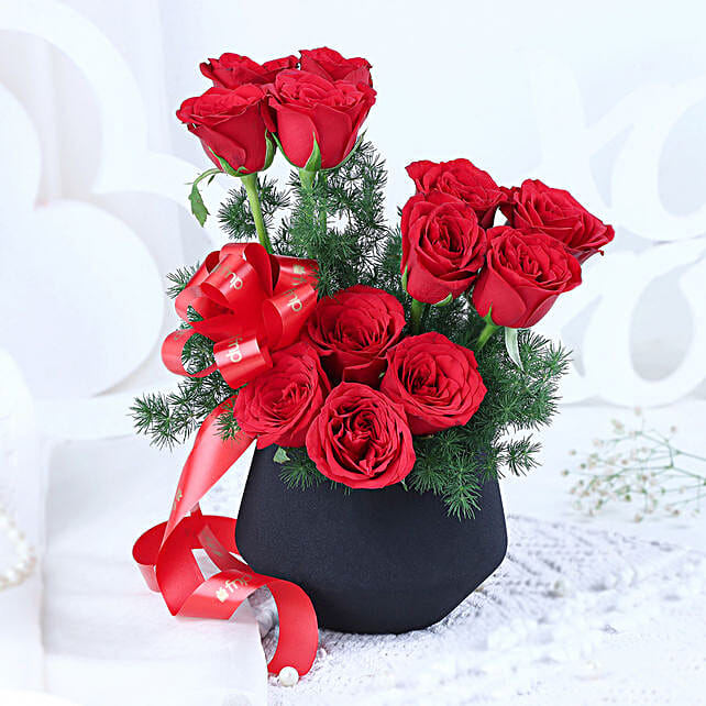 Buy/Send Scarlet Whispers of Rose Online- FNP