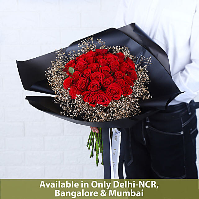 Buy/Send Red Rose Monochrome Bouquet Online- FNP
