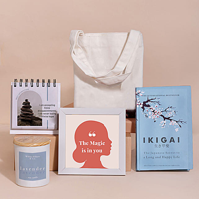 Buy Send Inspire Her Womens Day T Hamper Online Fnp